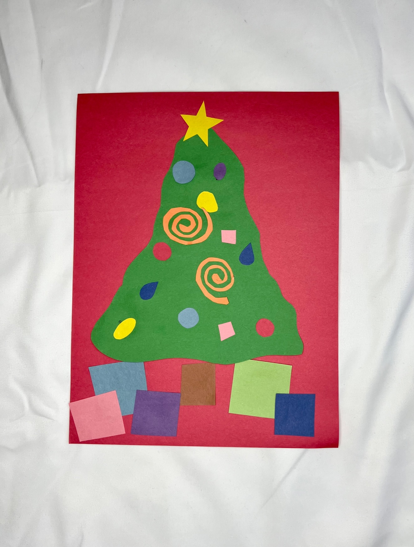 Easy Kids Artist Lesson: Matisse Christmas Trees - The Mom Touch